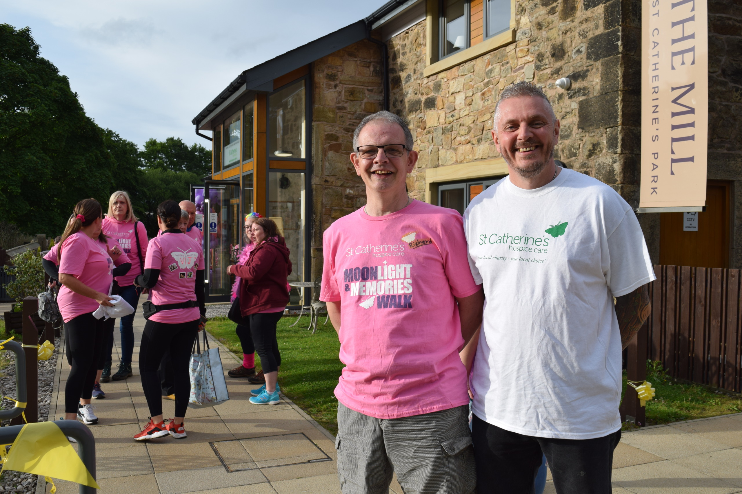 Moonlight and Memories Walk 2023 - St Catherine's Hospice